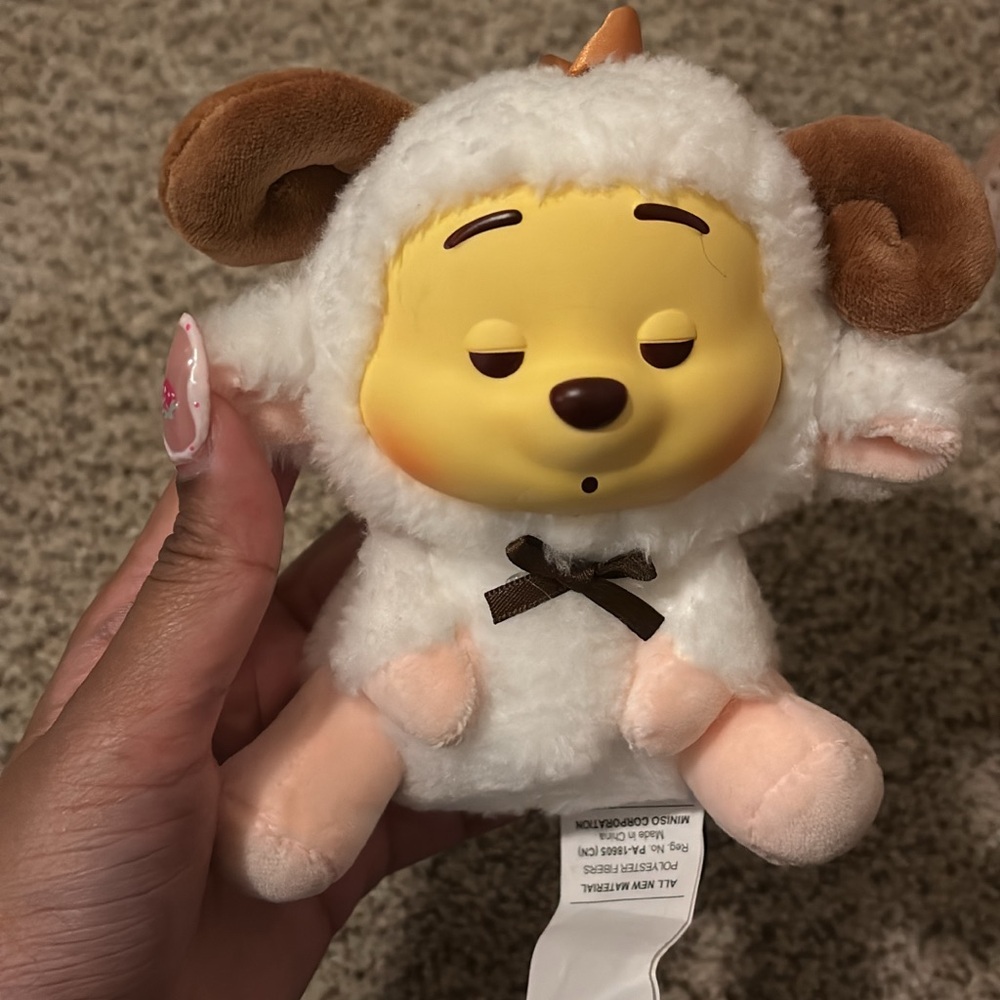 Winnie Plush Blind Box - Gem